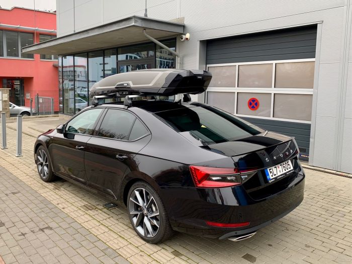 Thule Vector L Titan Matte | Váš specialista na nosiče Thule