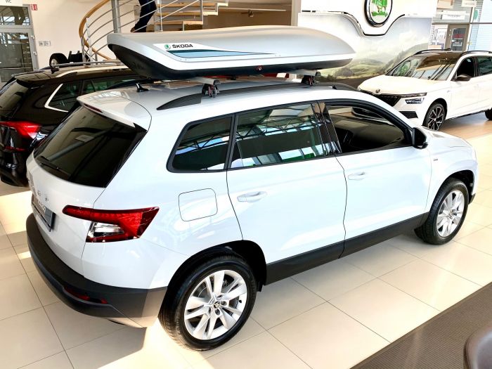 Škoda originál střešní box - stříbrný | Váš specialista na nosiče Thule